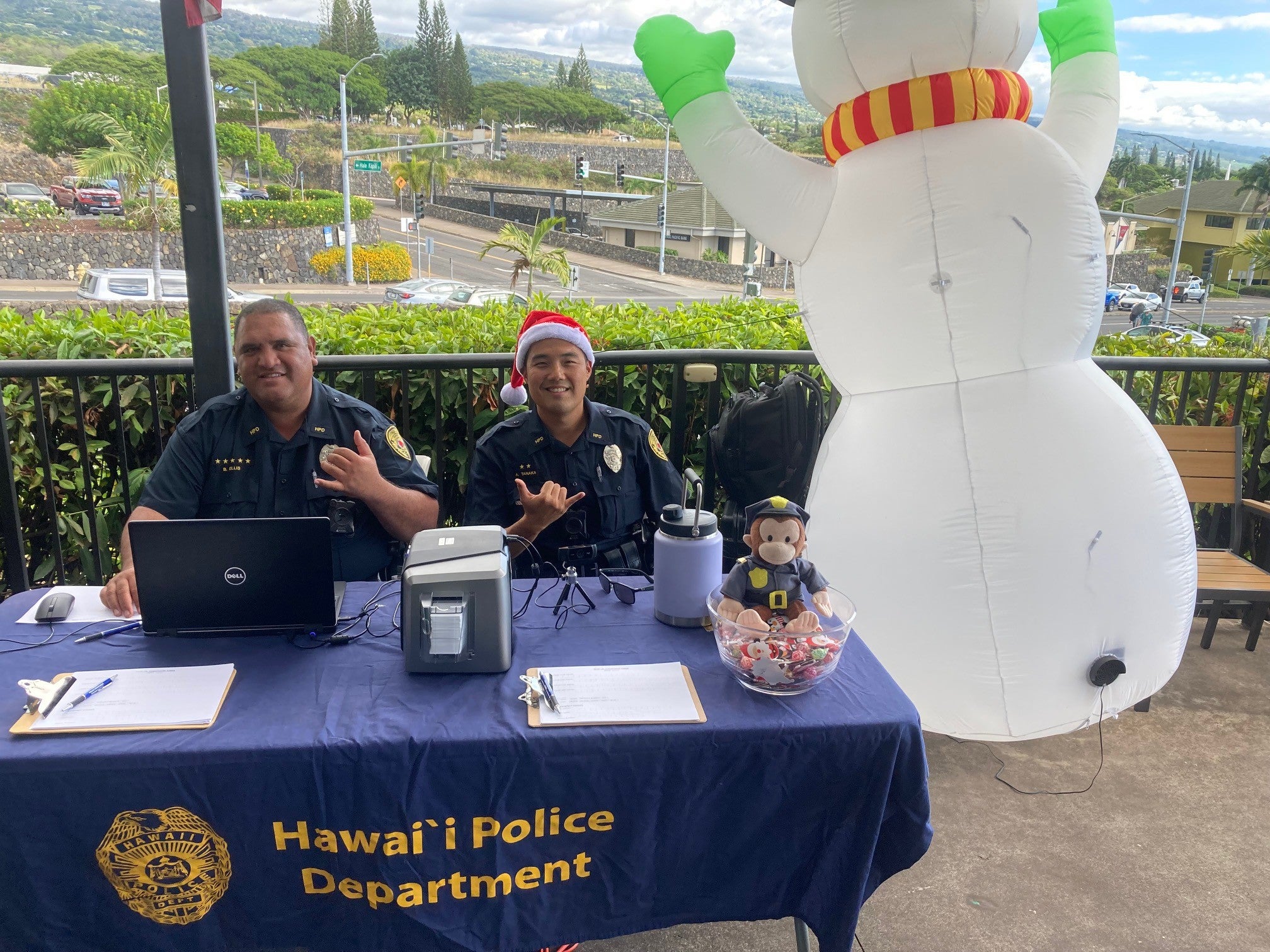 Hawaiʻi Police Department | Second Annual Cocoa With a Cop a Sweet Success